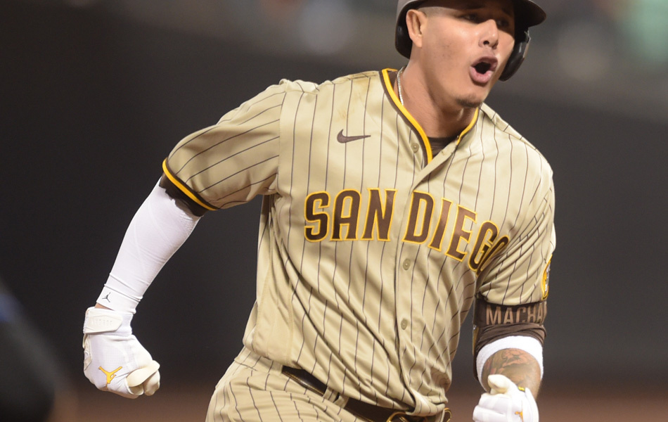 🎥 WATCH: Manny Machado crushes a two-run homer in Game 2 of NL Wild ...