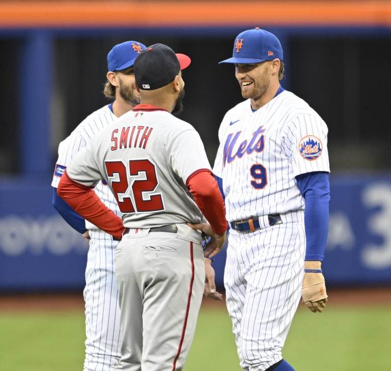 Dominic Smith in Comfort Zone with Braves – Latino Sports