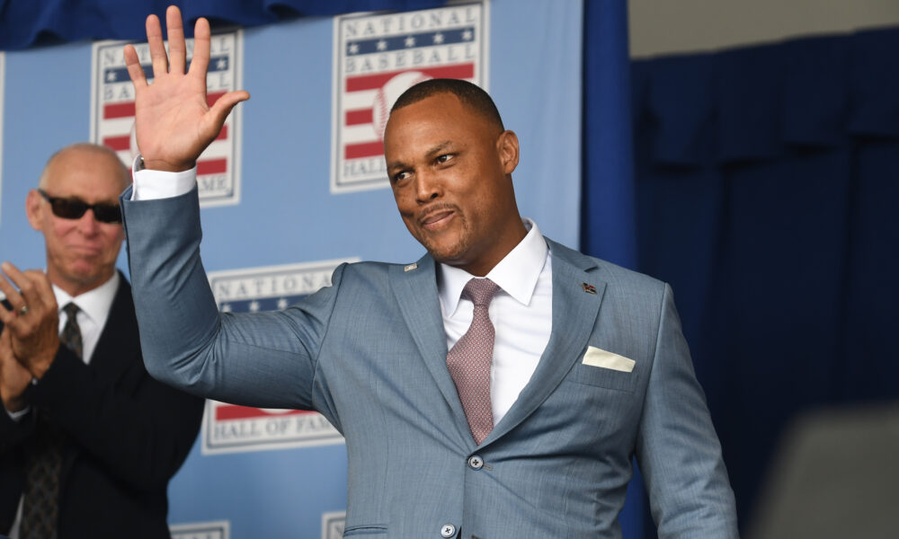 📸 LATINO SPORTS GALLERY: Congratulations to National Baseball Hall of ...