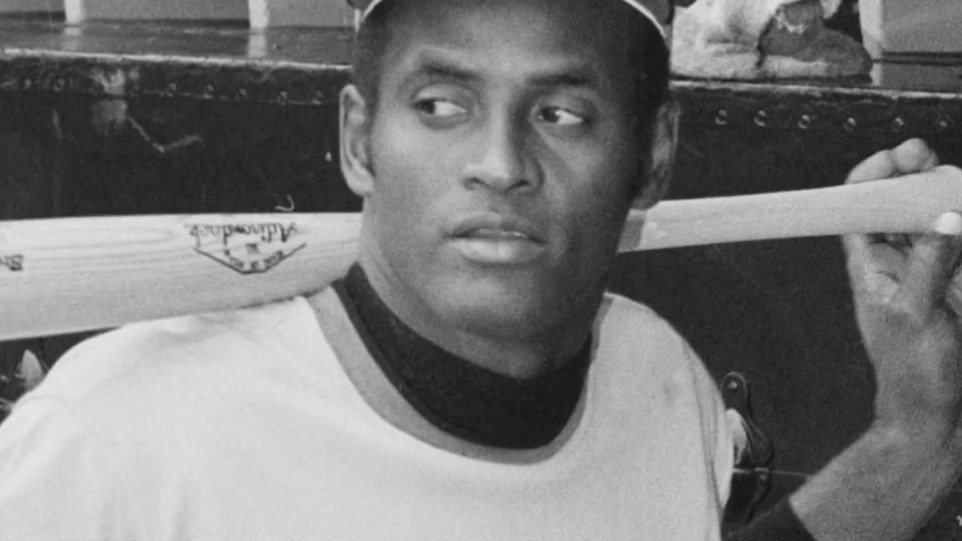 WATCH: Baseball legend Roberto Clemente commemorated on coin – Latino ...