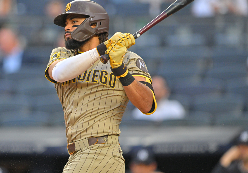 🎥 WATCH: Fernando Tatis Jr. over the Petco Porch for his 13th home run ...