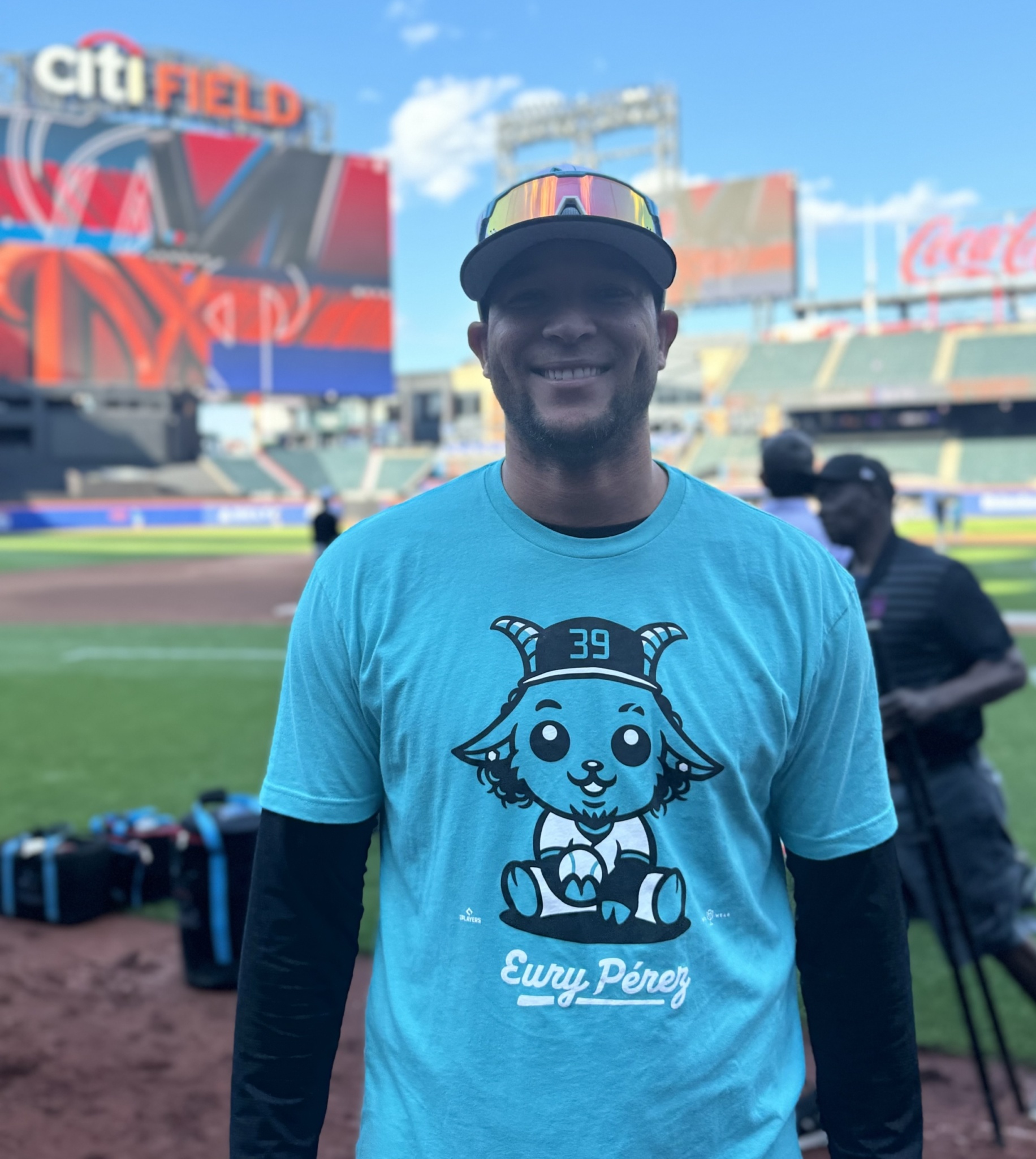 Pedro Guerrero: A Miami Marlin Hit – Latino Sports