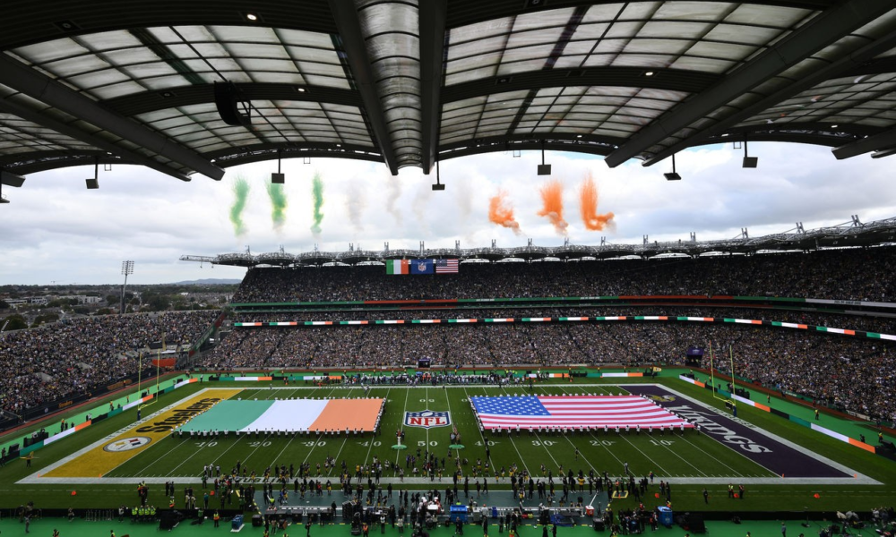 NFL Makes History with First-Ever Game in Dublin – Latino Sports