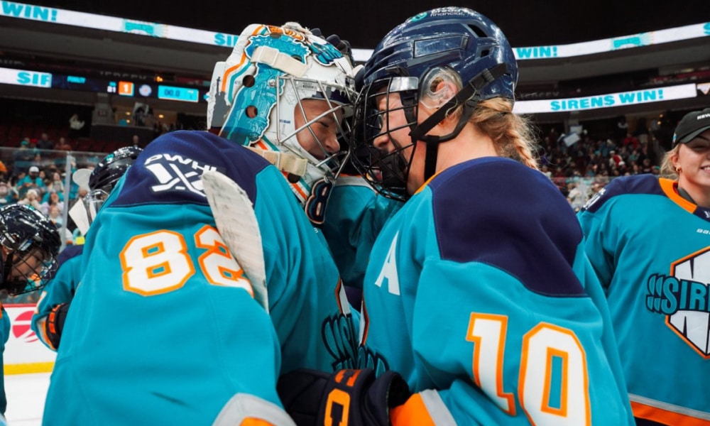 Sirens skate to 5-1 victory over Vancouver in home opener – Latino Sports