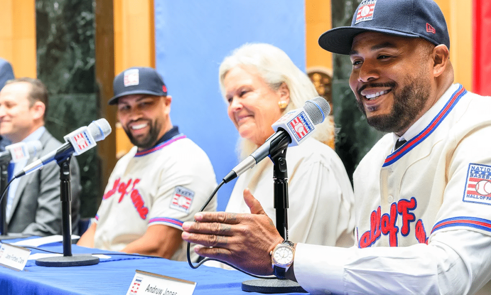 🎥 WATCH: Hall of Famers Carlos Beltrán and Andruw Jones share tips in ...